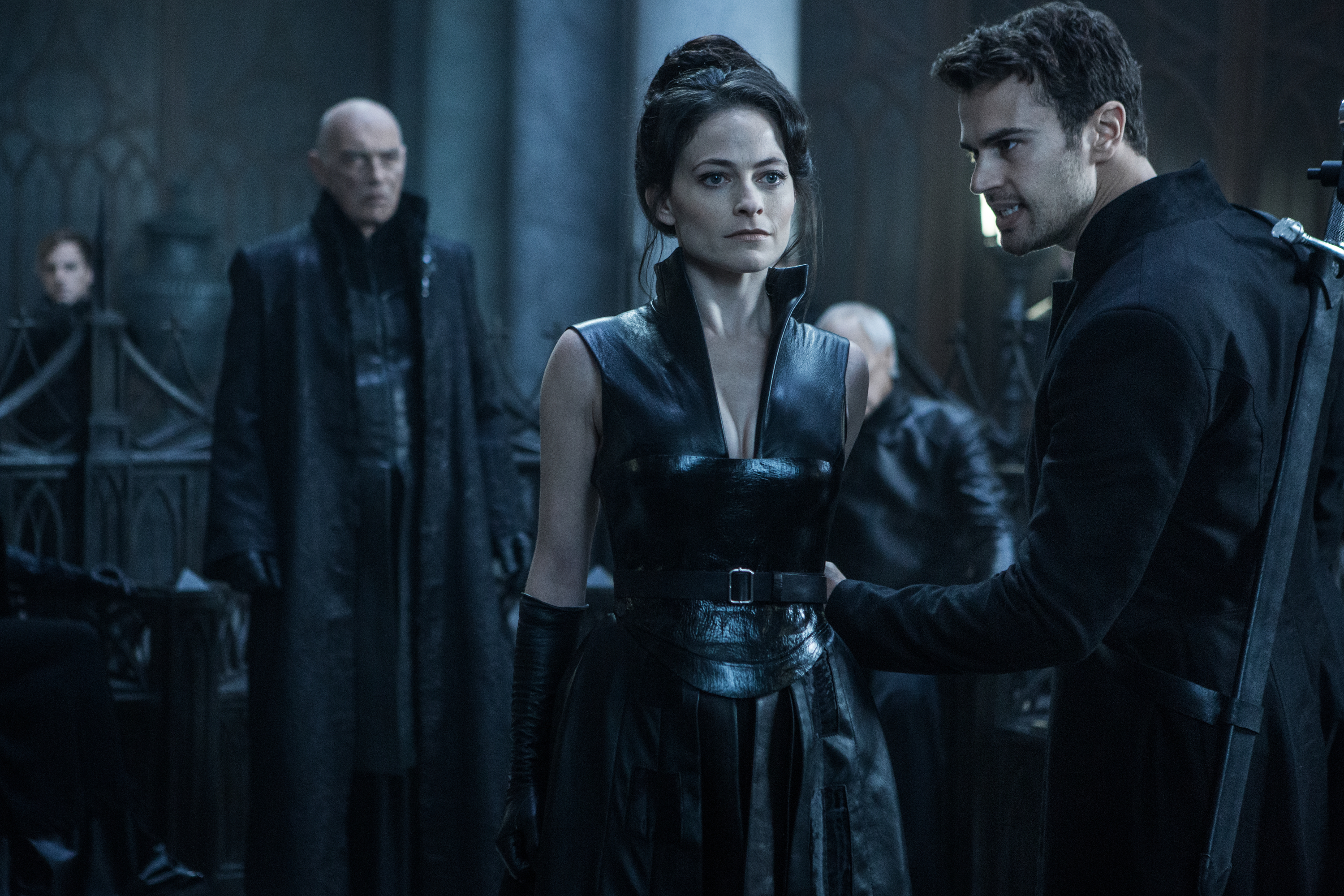 Underworld Awakening Theo James