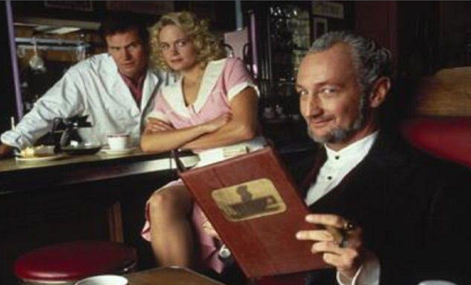 [TV Terrors] Wes Craven and Robert Englund's "Nightmare Cafe" Blended ...